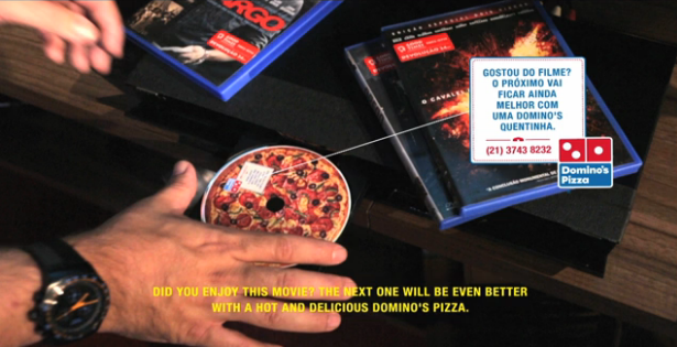 Un DVD qui sent et se transforme en pizza quand il est joué - Printf